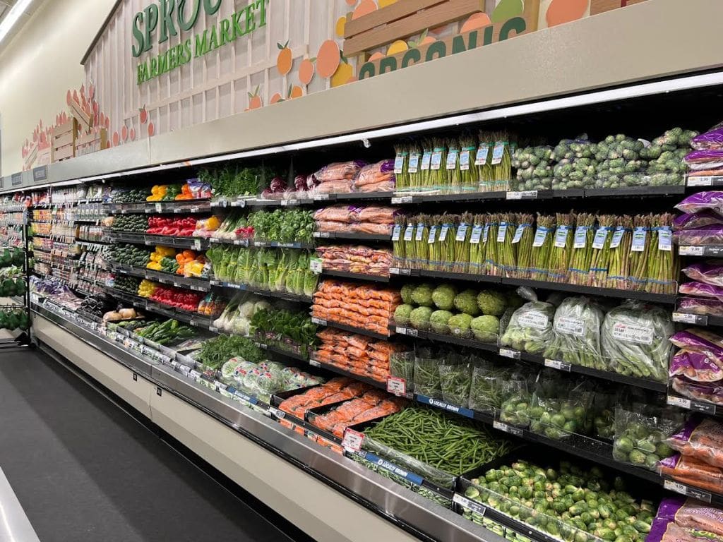 Sprouts Farmers Market Now Officially Opened In The Villages!