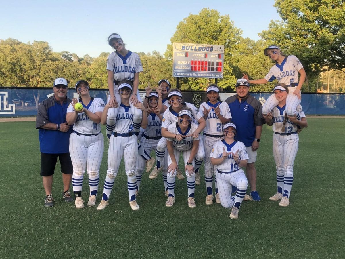 Mount Dora Christian Academy Lady Bulldogs Softball Team Wins District ...