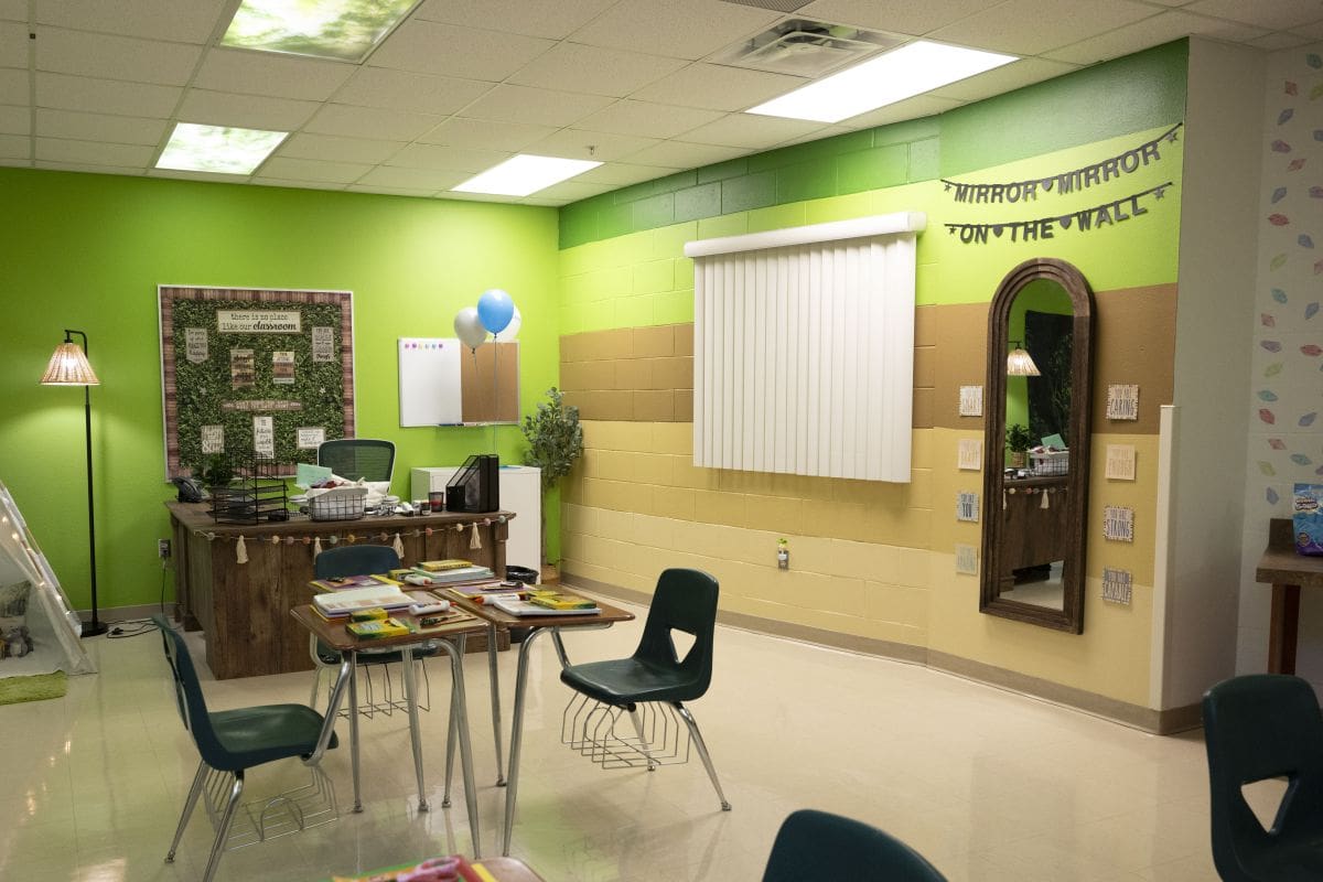 Surprise! Groveland Teacher Wins Dream Classroom Makeover