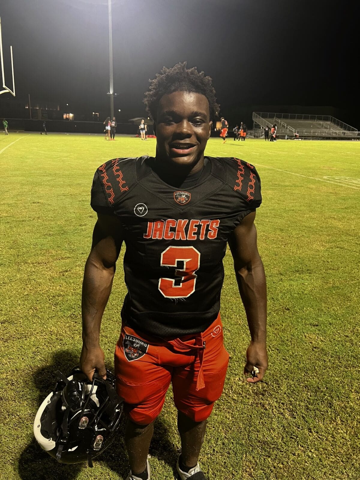 Leesburg High Football Star Lavoctris ‘Muscles’ Patterson Balances ...