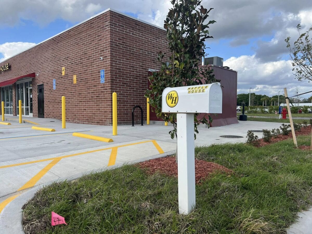 New Waffle House Now Opened In Lady Lake, Florida