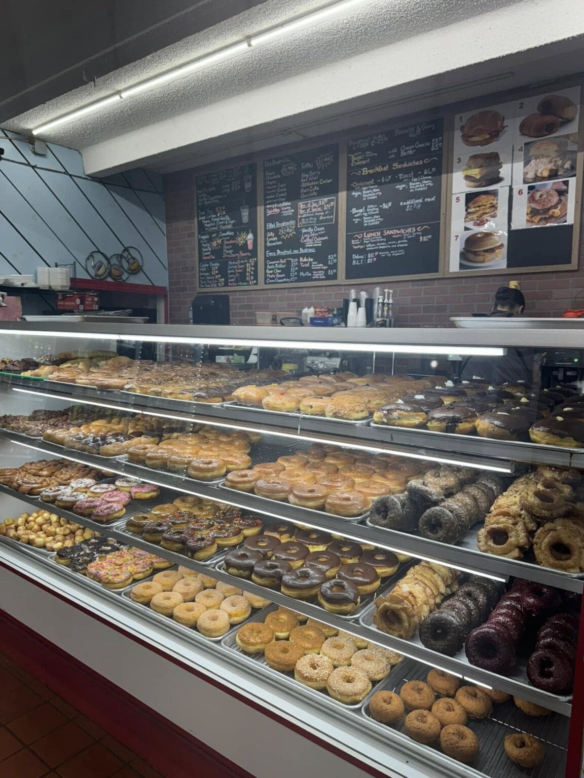 Kings Donuts & Deli of Mount Dora Takes Donut's to a Whole New Level