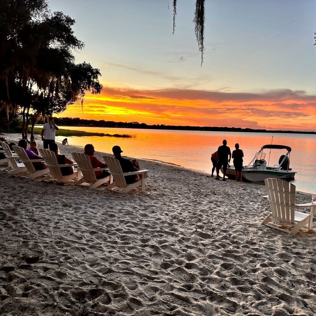 Life’s a Beach at Salt Shack on Lake Minneola