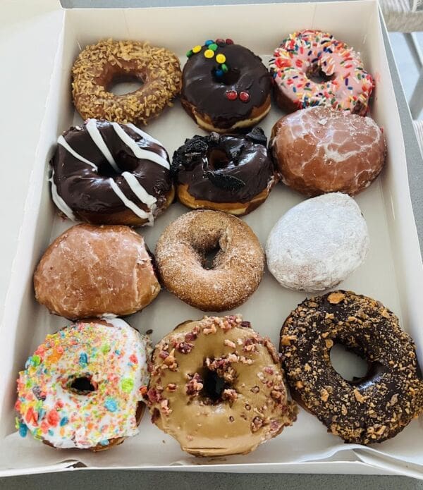 Donut King Blends Tradition and Taste in Central Florida Staple